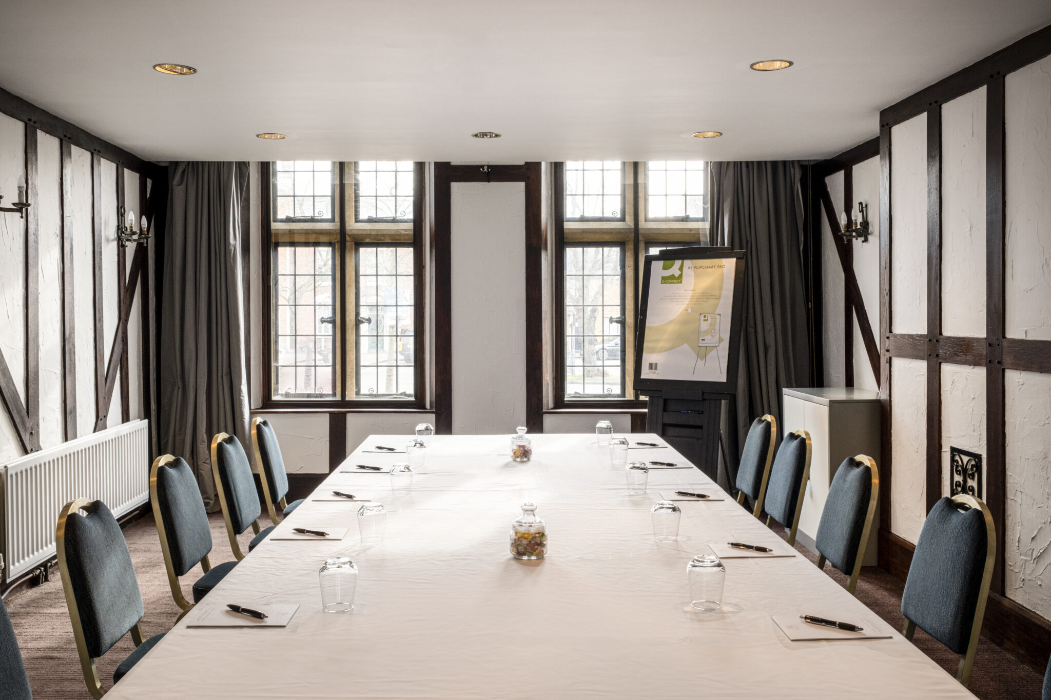 Whately Hall Hotel - Warbrook House Heritage Hotel